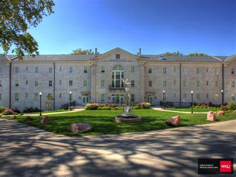 More on Gatton Academy (location, pictures, video, rules and policies ...